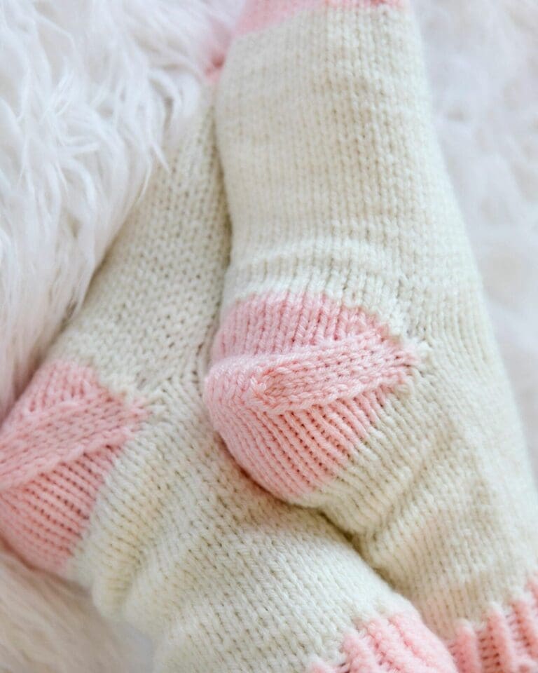 Cozy Slipper Socks Knitting Pattern - Leelee Knits