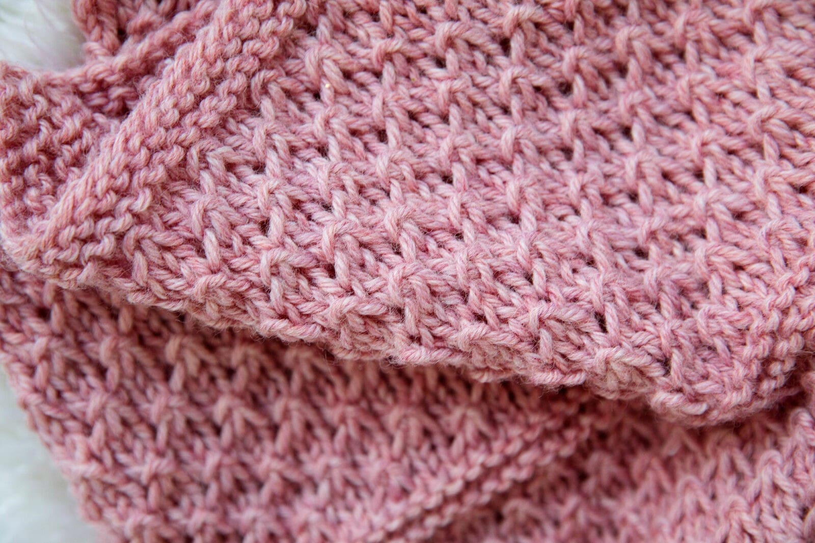 Drops of Love Baby Blanket - Leelee Knits