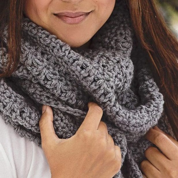 Easy Triangle Shawl / Scarf Crochet Pattern - Leelee Knits Easy Triangle Shawl / Scarf Crochet Pattern - Leelee Knits