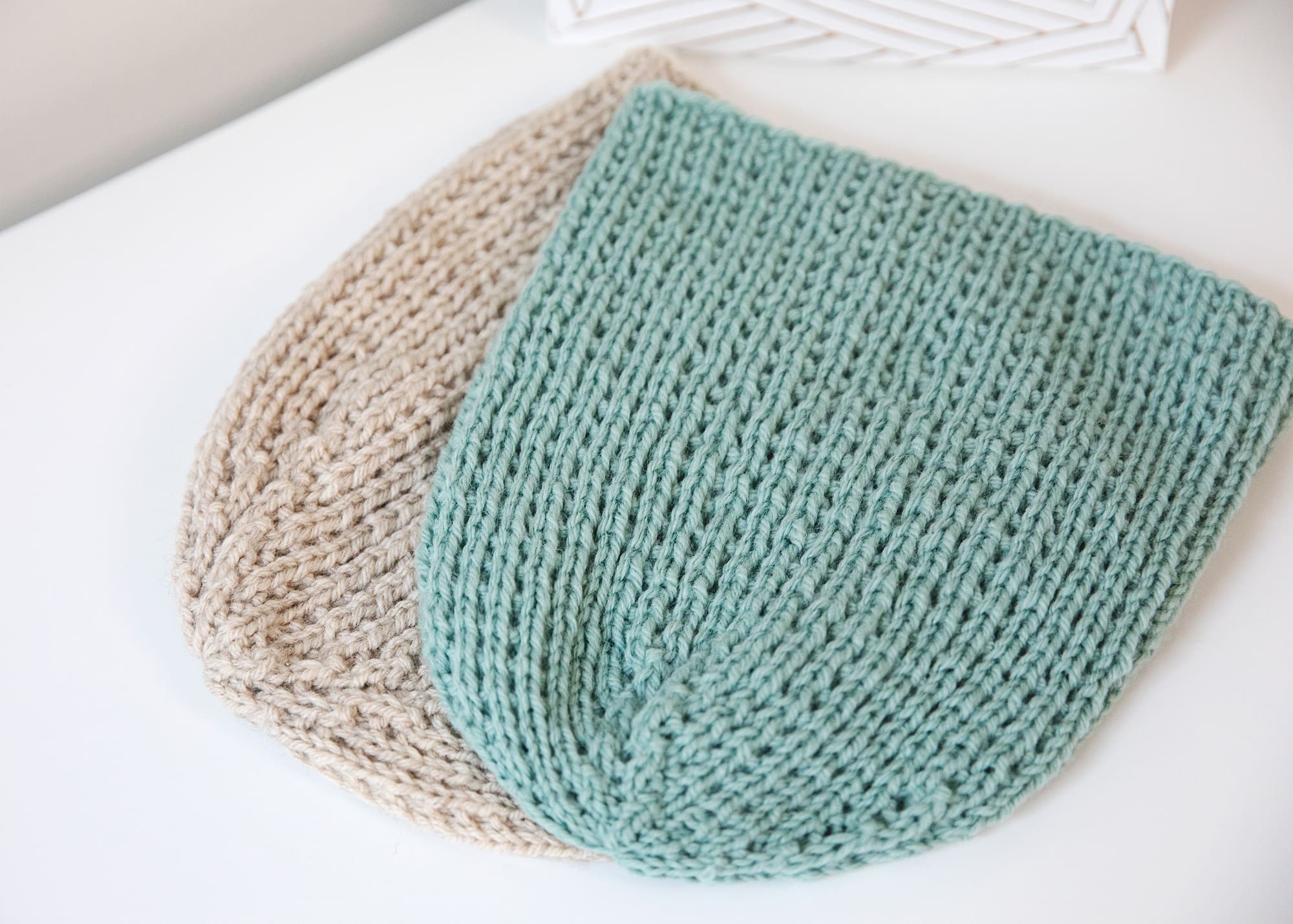 Broken Rib Stitch Knit Beanie Pattern - Leelee Knits
