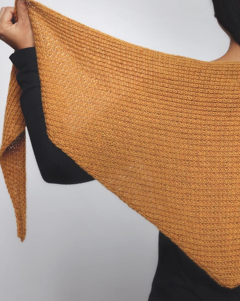 Triangle Scarf Knitting Pattern - Leelee Knits
